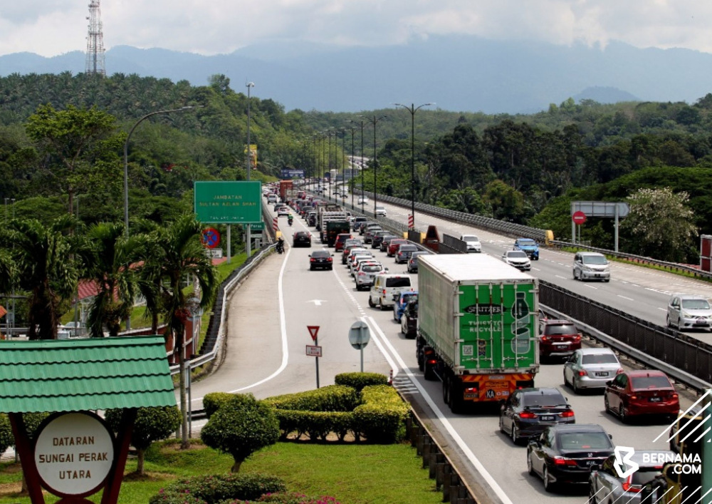Heavy Traffic Reported On Highways And Major Roads Nationwide As Raya ...